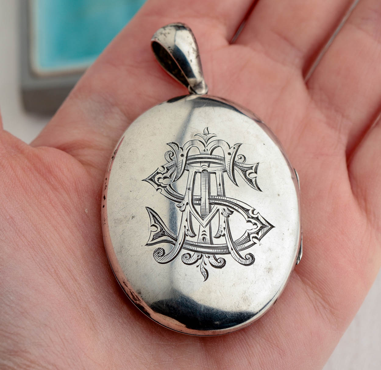 Large silver locket pendant store