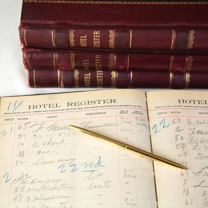 Parishotelboutique.com - Hotel silver, antiques, and vintage online ...
